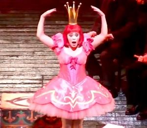 Rachele Gilmore, une soprano de 28 ans, chante l'un des opéras les plus ...